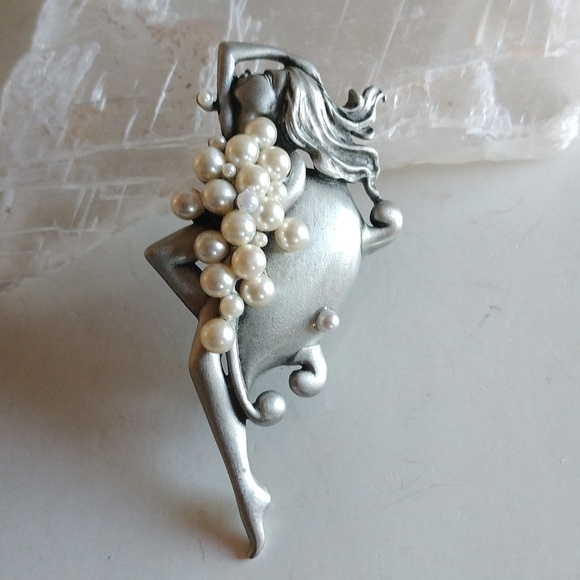 JJ Jonette | Jewelry | Vintage Signed Art Nouveau Style Fairy Girl Pin ...